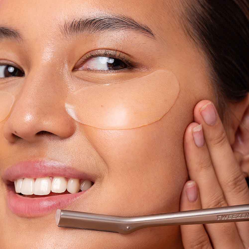 Tweezerman Dermaplaner Facial Razor | Facial Tools | Salon Services