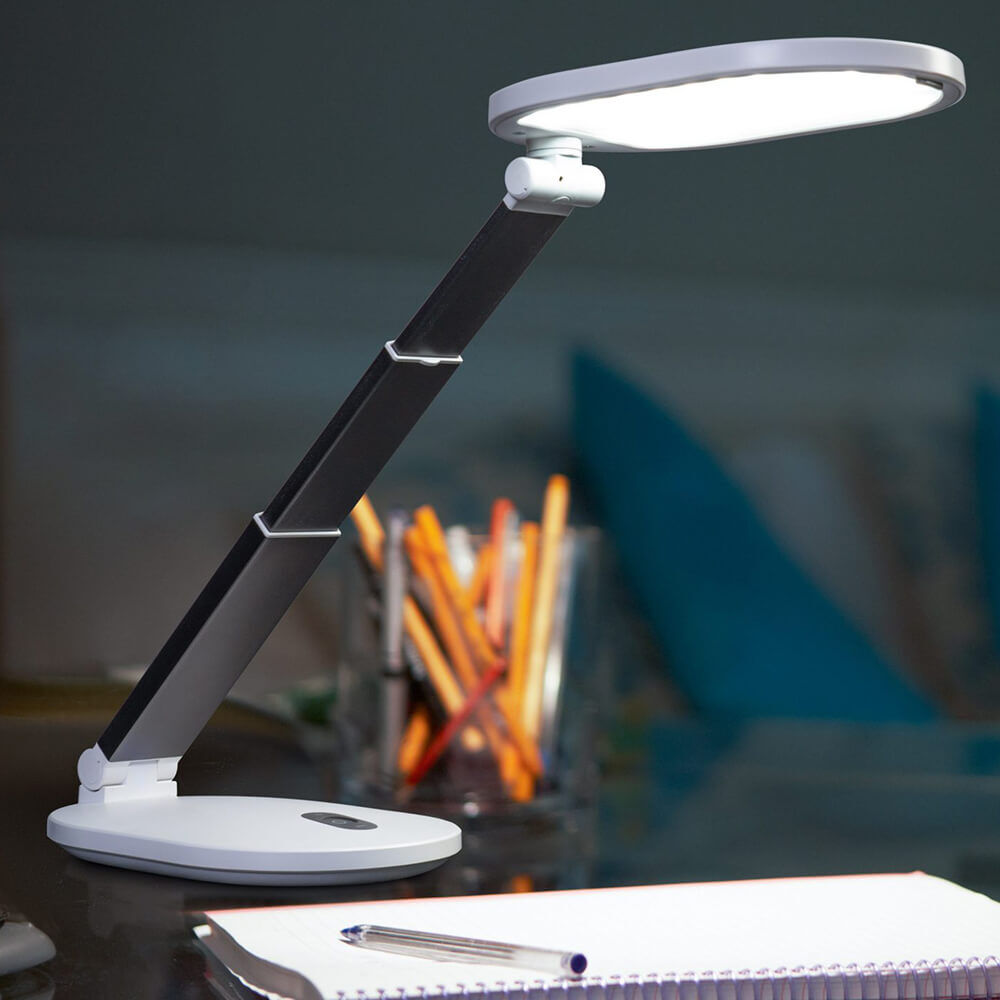 Daylight Foldi Go Lamp | Salon Lamps | Salon Services